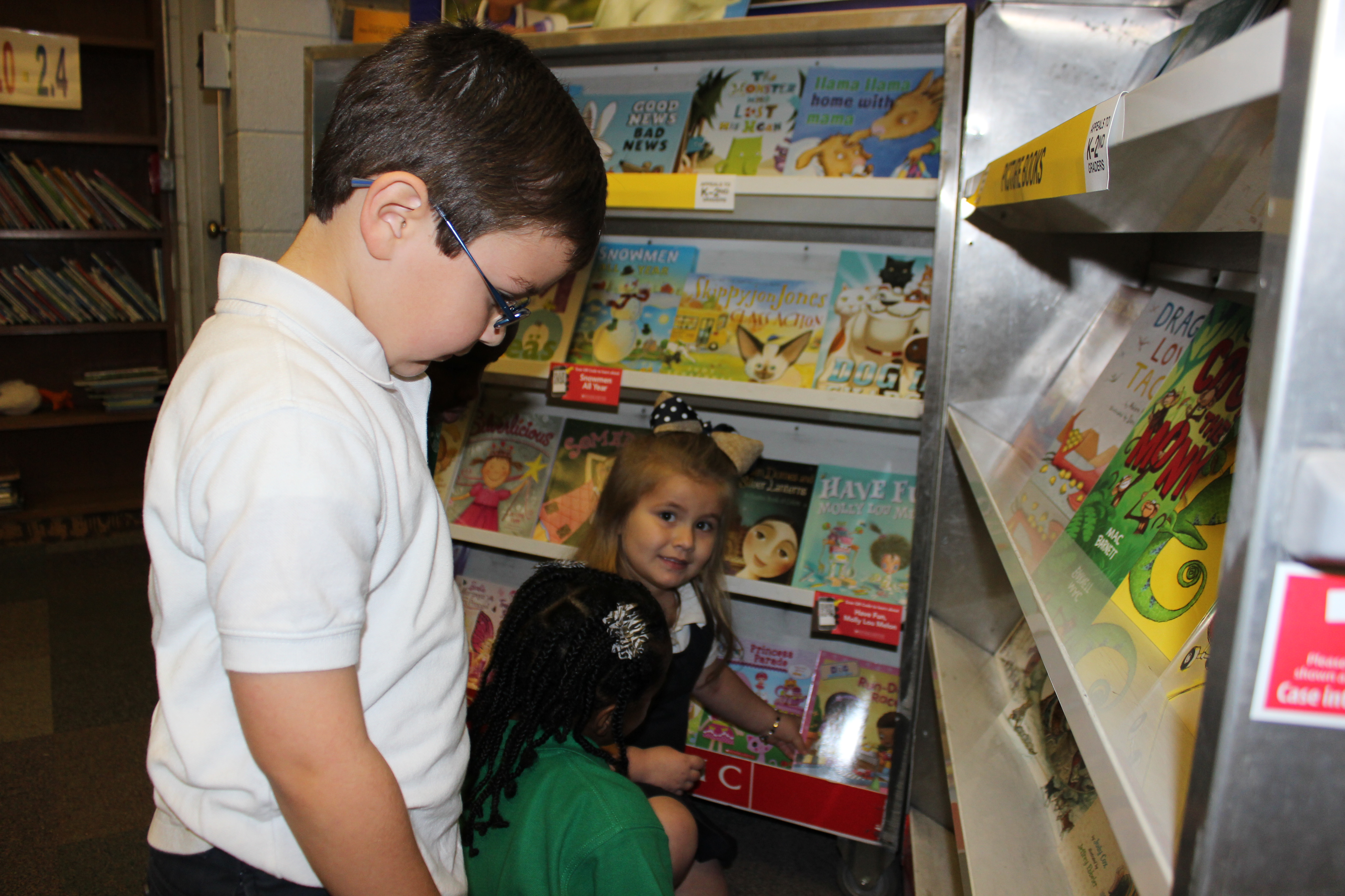 Book Fairs at East and Eunice Elementary | EuniceToday Archive | The ...